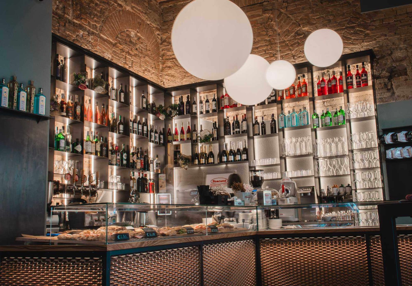 Pizzeria Cocktail e Bar Siena - Tata Mama